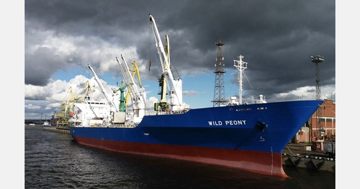 El despacho de las primeras manzanas en carga fraccionada al Reino ...